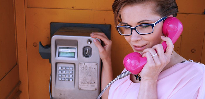 When to Call Girls and HOW to Call Her: 5 Tricks - How To Win With Women